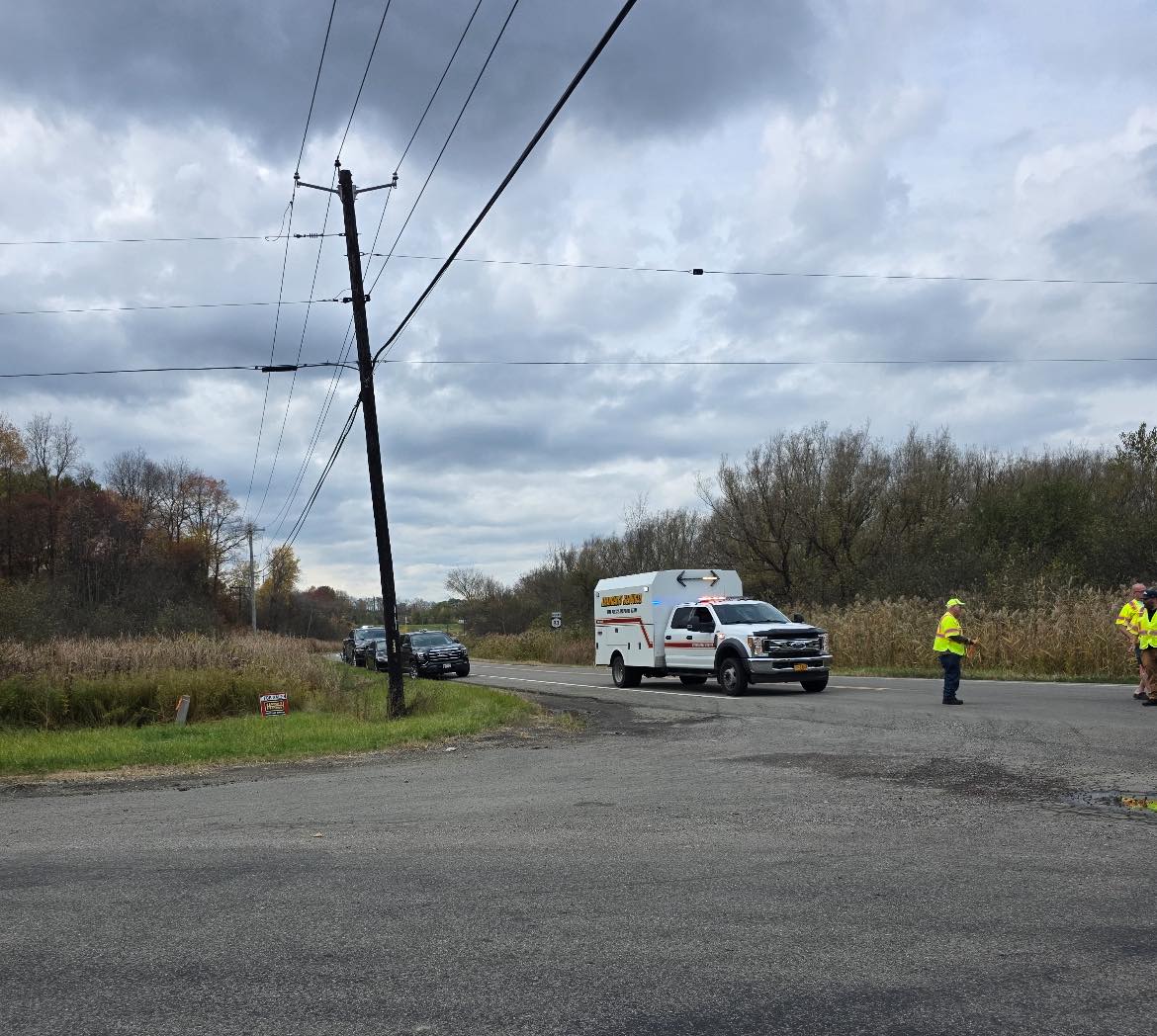 Firefighter hurt in blaze | News, Sports, Jobs - Observer Today